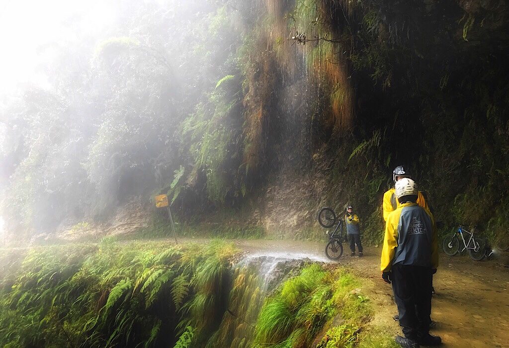 Flying Down Death Road, The World's Most Dangerous Road - 43BlueDoors